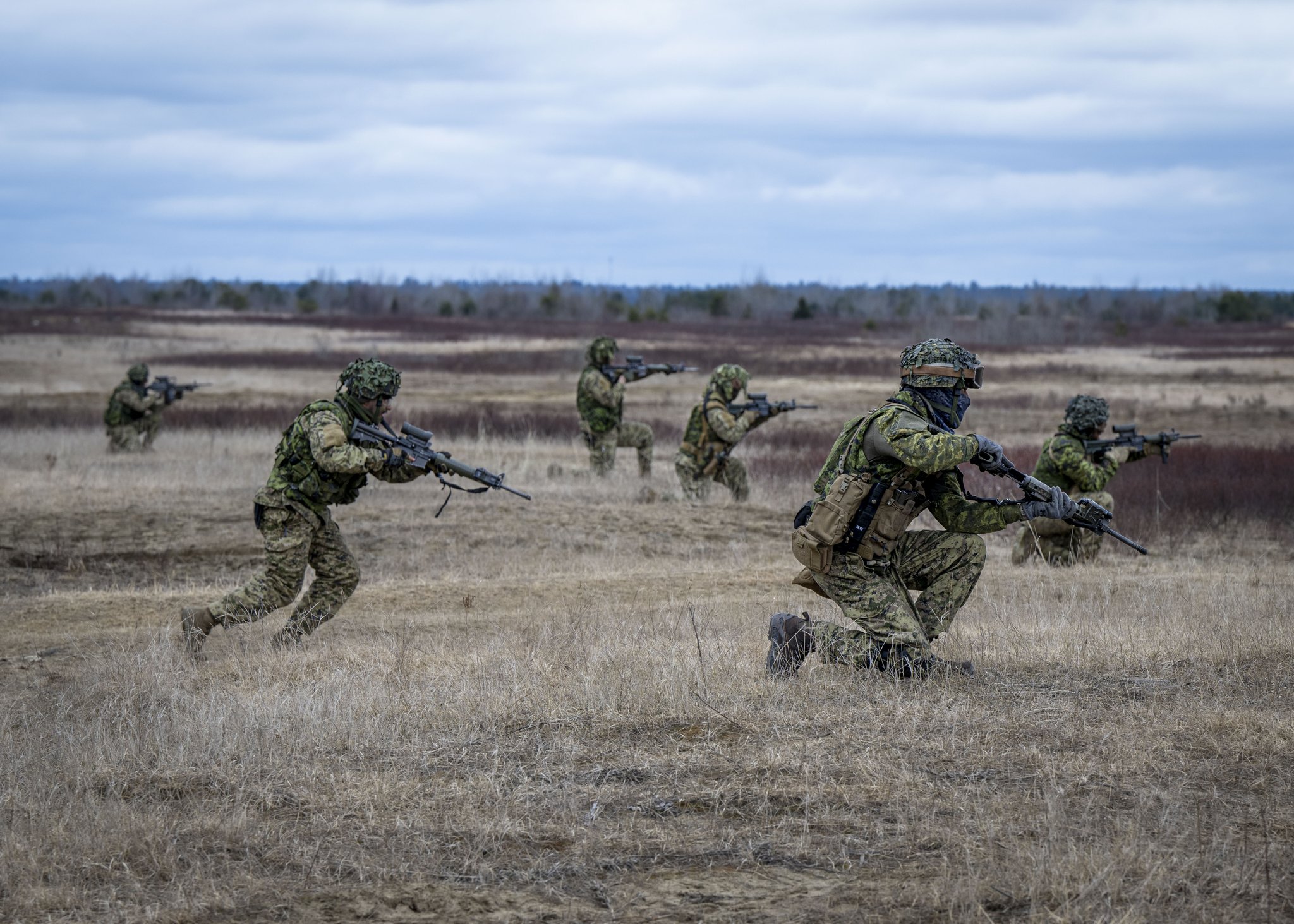 No ‘silver bullet’: Ottawa’s pledge to boost soldiers’ compensation ...
